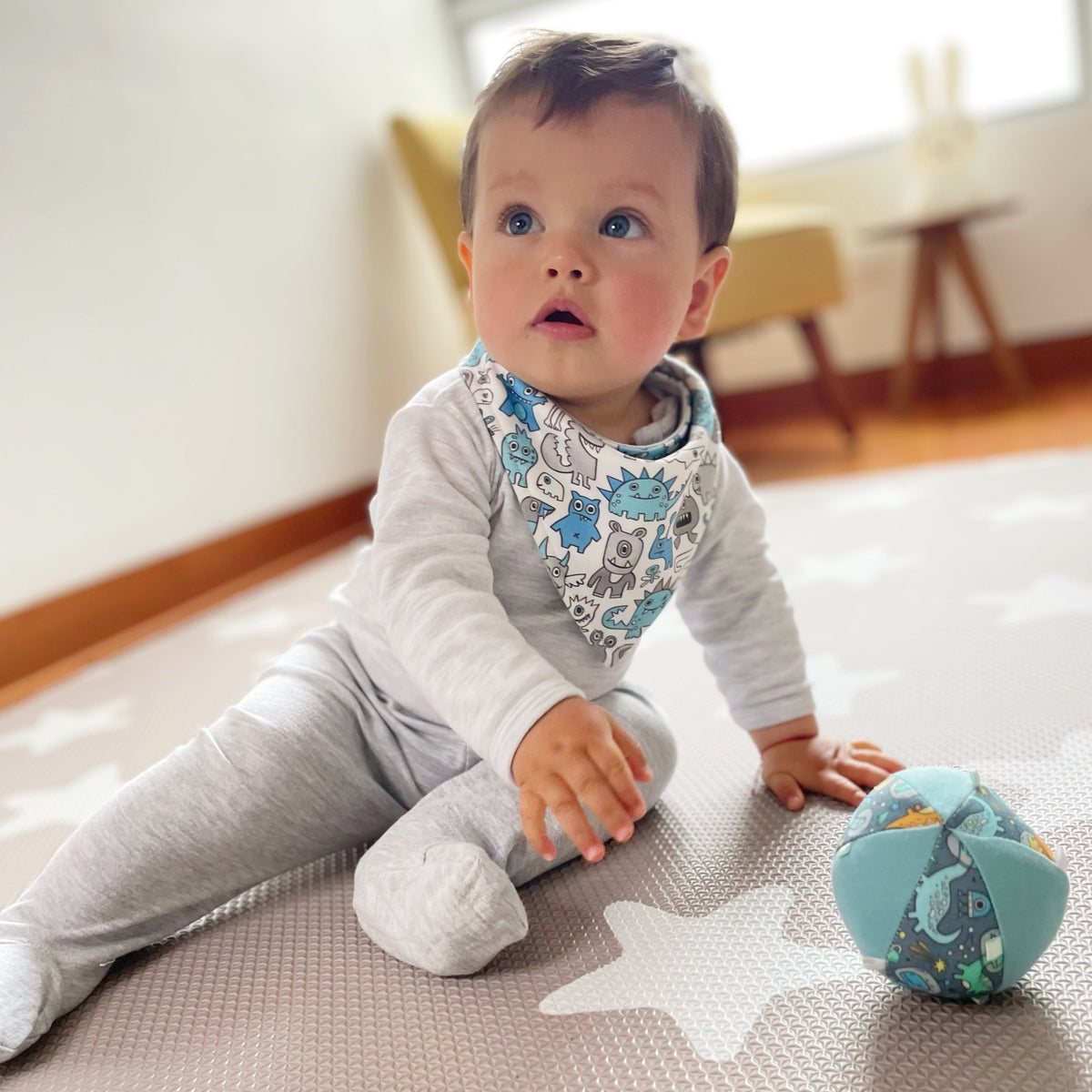 Babero Bandana Monster – Chillax Perú